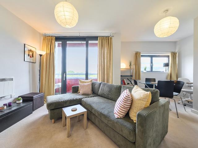 apartment to rent in Drayton Park, London, N5