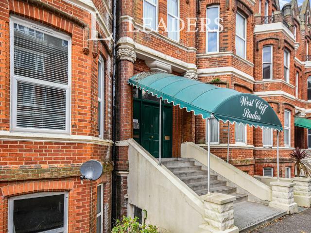 Apartment to rent in Durley Gardens, Bournemouth, BH2 | Leaders