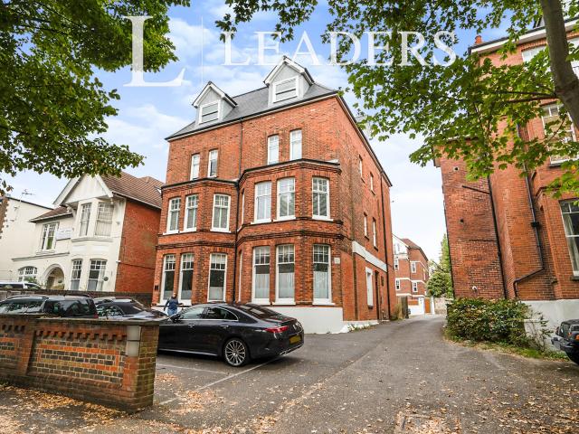 Apartment to rent in Dyke Road, Brighton, BN1 | Leaders