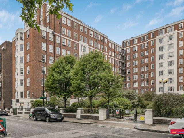 apartment to rent in Edgware Road, Bayswater, London, W2
