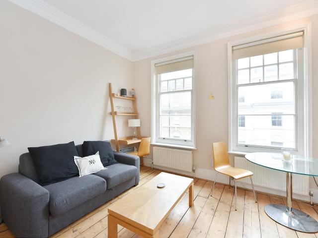 apartment to rent in Elm Park Gardens, Chelsea, London, SW10