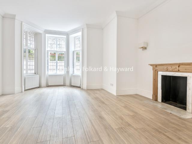 apartment to rent in Elsworthy Road, Primrose Hill, London, NW3