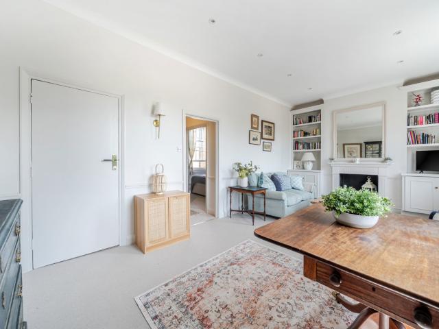 apartment to rent in Felsham Road, Putney, London, SW15