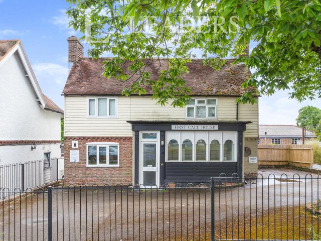 Apartment to rent in First Call House, Lewes Road, Forest Row, RH18 | Leaders