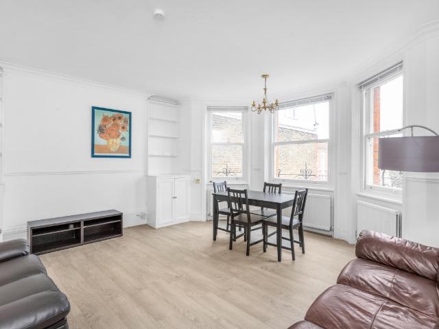 apartment to rent in Fulham Road, London, SW6