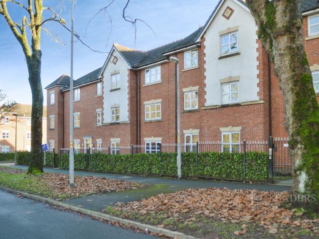 Apartment to rent in Greenwood Road, Wythenshawe, Manchester, M22 | Leaders