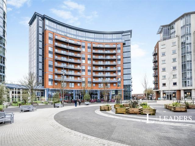 Apartment to rent in Gunwharf Quays, Portsmouth, Hampshire, PO1 | Leaders
