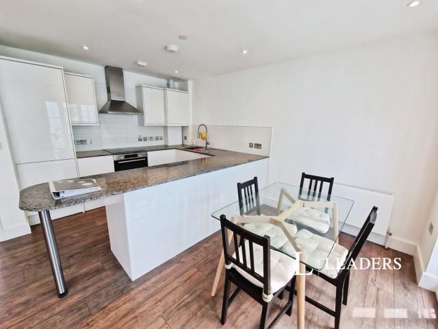 Apartment to rent in Hanningtons Lane, Brighton, East Sussex, BN1 | Leaders