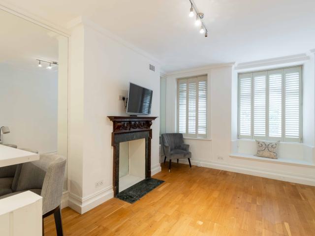 apartment to rent in Hans Place, Kensington and Chelsea, London, SW1X