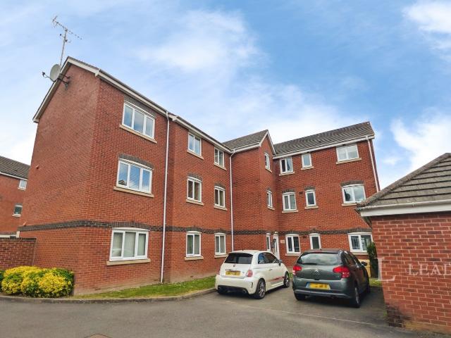 Apartment to rent in Harbourne Close, Kenilworth, CV8 | Leaders