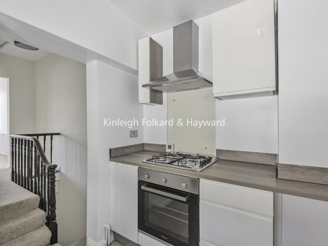 apartment to rent in Havelock Road, Bromley, Kent, BR2