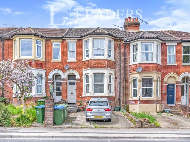 Apartment to rent in High Road, Southampton, SO16 | Leaders