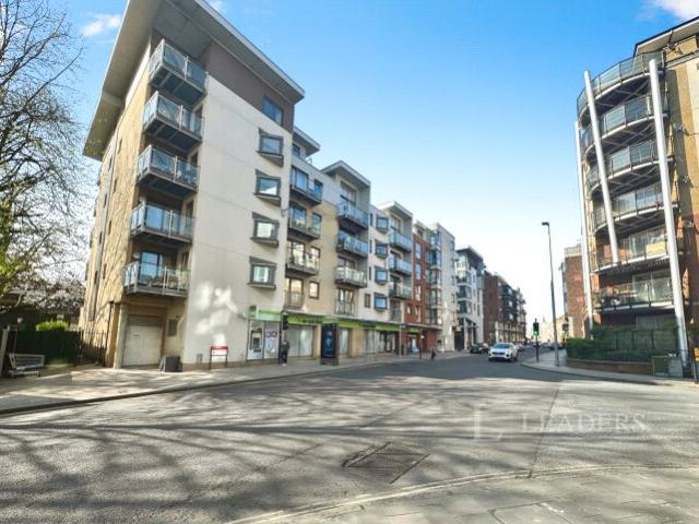 Apartment to rent in High Street, Southampton, SO14 | Leaders