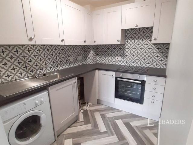 Apartment to rent in Irwin Heights, 119 Elson Road, Gosport, PO12 | Leaders