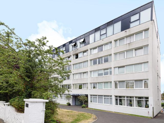 apartment to rent in Kersfield Road, Putney, London, SW15