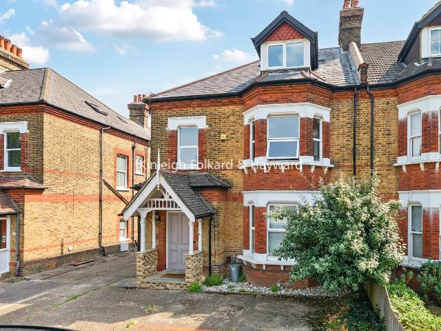 apartment to rent in Kings Hall Road, Beckenham, Kent, BR3