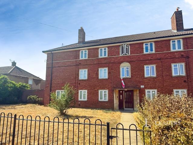 Apartment to rent in Kingsmead Avenue, Cheltenham, Gloucestershire, GL51 | Leaders