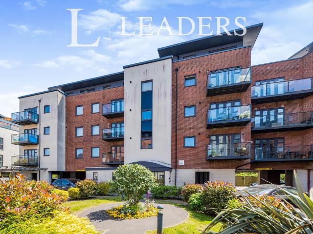 Apartment to rent in Kiln House, Fosters Place, East Grinstead, RH19 | Leaders