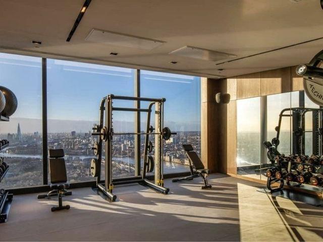 Apartment to rent in Landmark Pinnacle, 10 Marsh Wall, E14