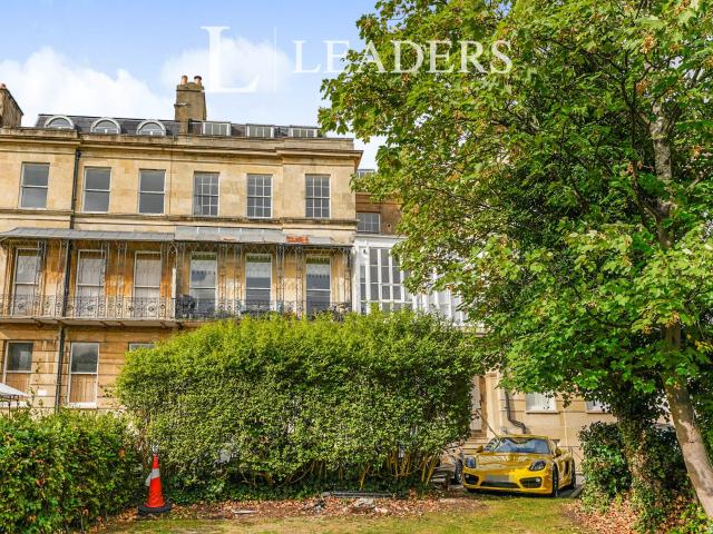 Apartment to rent in Lansdown Place, Cheltenham, GL50 | Leaders