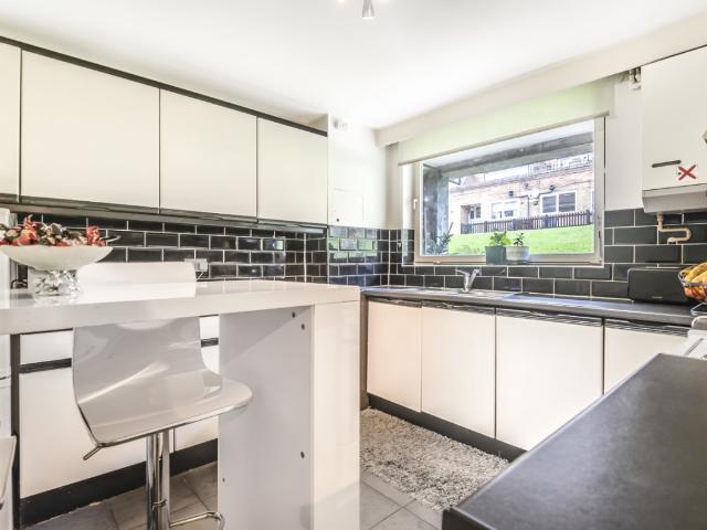 apartment to rent in Lydney Close, Southfields, London, SW19