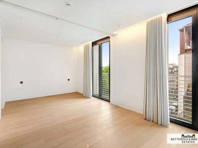 Apartment to rent in Mandarin Oriental, Hanover Square, W1S