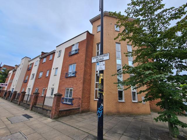 apartment to rent in Mallow Street, Hulme, Manchester. M15 5GE