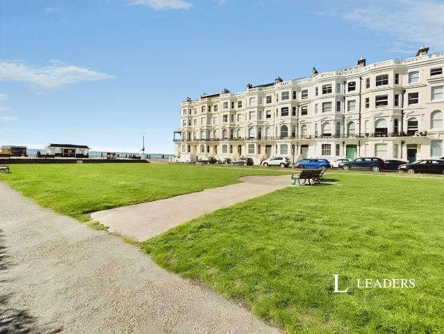 Apartment to rent in Medina Terrace, Hove, East Sussex, BN3 | Leaders