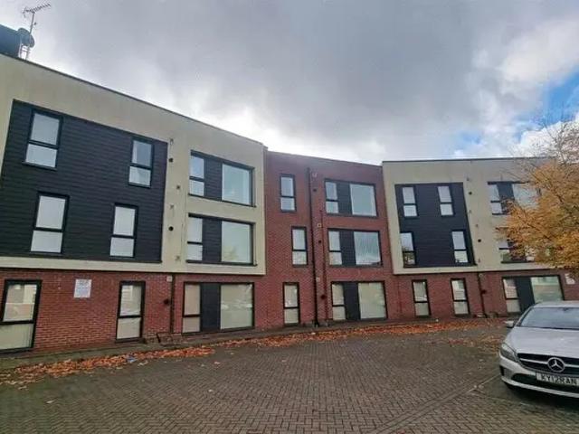 Apartment To Rent In Monticello Way, Coventry, CV4