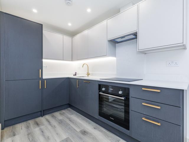 Apartment to rent in Mulgrave Road, Sutton, SM2 | Leaders