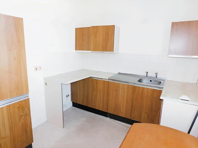 Apartment to rent in New Road, Portsmouth, PO2 | Leaders