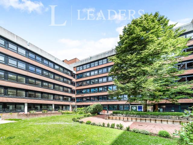 Apartment to rent in Newacre House, Wood Street, East Grinstead, RH19 | Leaders
