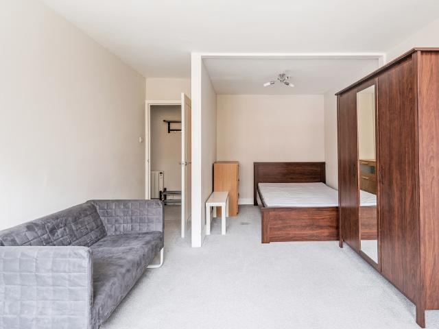 apartment to rent in Newcourt Street, St John's Wood, London, NW8