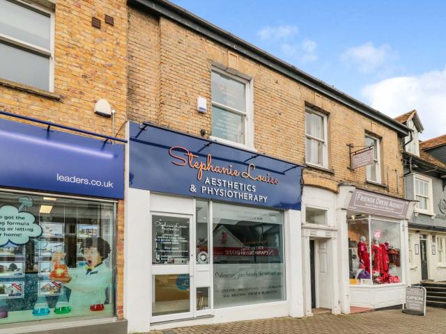 Apartment to rent in North Street, Bishops Stortford, CM23 | Leaders