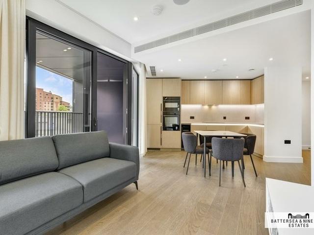 Apartment to rent in One Linear Place, London, SW11