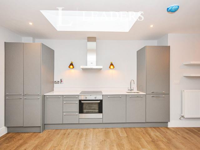 Apartment to rent in Pamphilon House, 196 High Street, Bromley, BR1 | Leaders