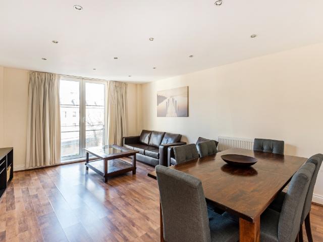 apartment to rent in Palgrave Gardens, Marylebone, London, NW1