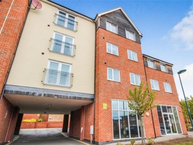 Apartment to rent in Pavior Road, Nottingham, NG5 | Leaders