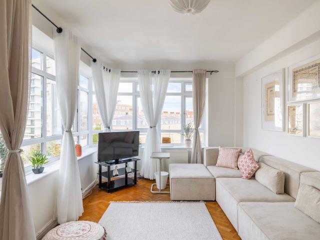 apartment to rent in Portsea Hall, Portsea Place, Bayswater, London, W2