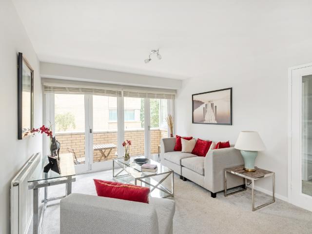 apartment to rent in Porchester Square, Bayswater, London, W2