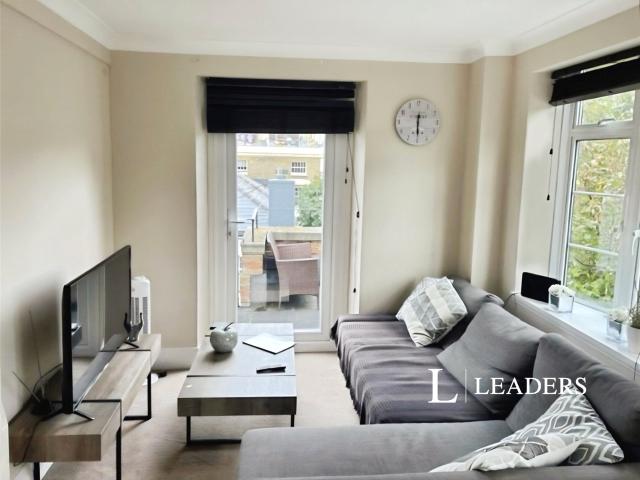 Apartment to rent in Princes Place, Brighton, BN1 | Leaders