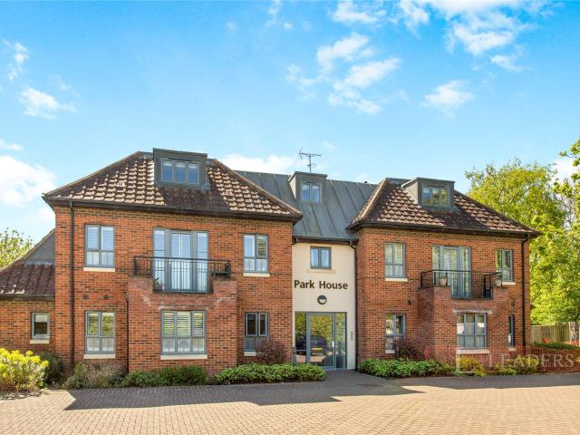 Apartment to rent in Queen Ediths Way, Cambridge, Cambridgeshire, CB1 | Leaders
