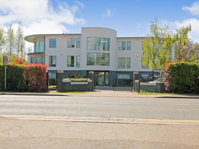 Apartment to rent in Queen Ediths Way, Cambridge, CB1 | Leaders