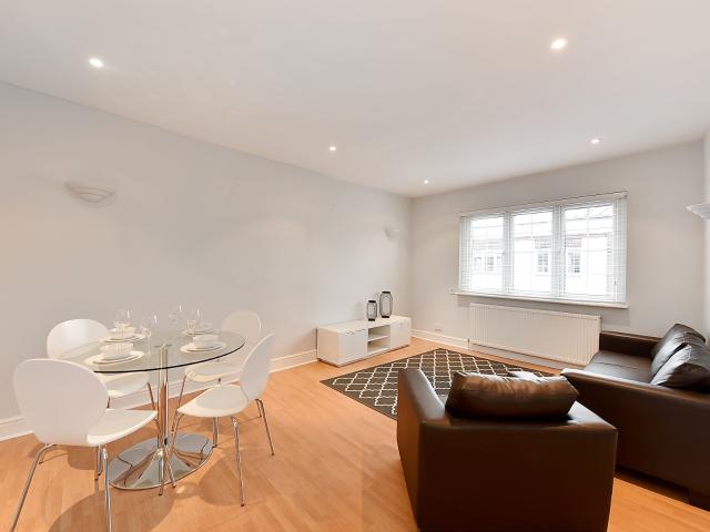 apartment to rent in Ranelagh Garden Mansions, Ranelagh Gardens, Hammersmith and Fulham, London, SW6