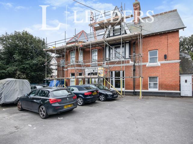 Apartment to rent in Roselands, 68 Lansdowne Road, Bournemouth, BH1 | Leaders