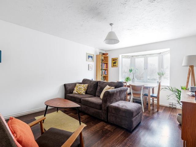 apartment to rent in Sheppard Drive, Bermondsey, London, SE16