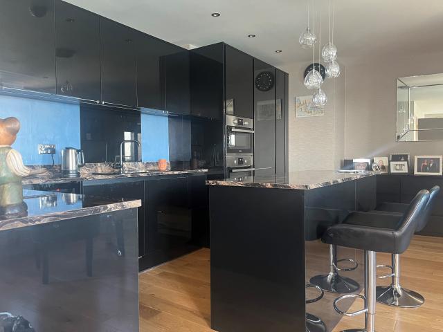 Apartment to rent in Sirius, 2 The Boardwalk, Brighton, BN2 | Leaders