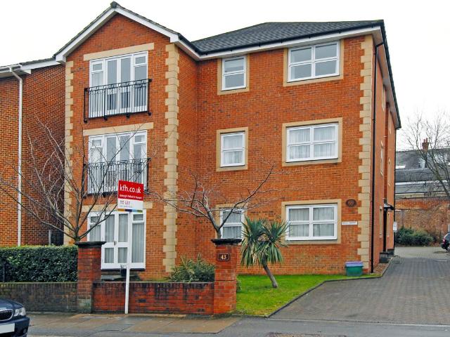 apartment to rent in South Park Road, Wimbledon, London, SW19