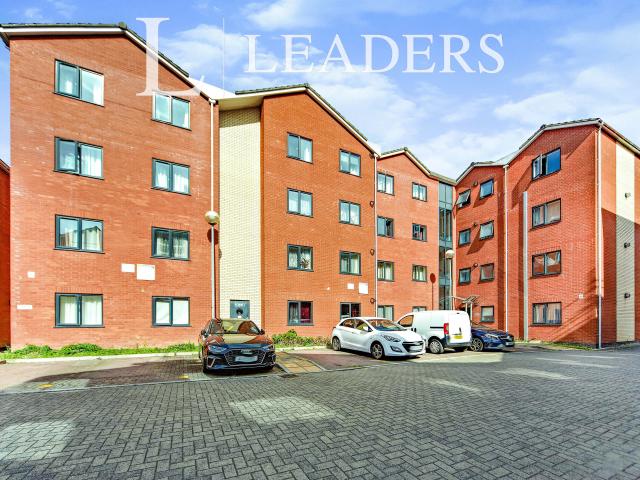 Apartment to rent in Slade Way, Mitcham, CR4 | Leaders