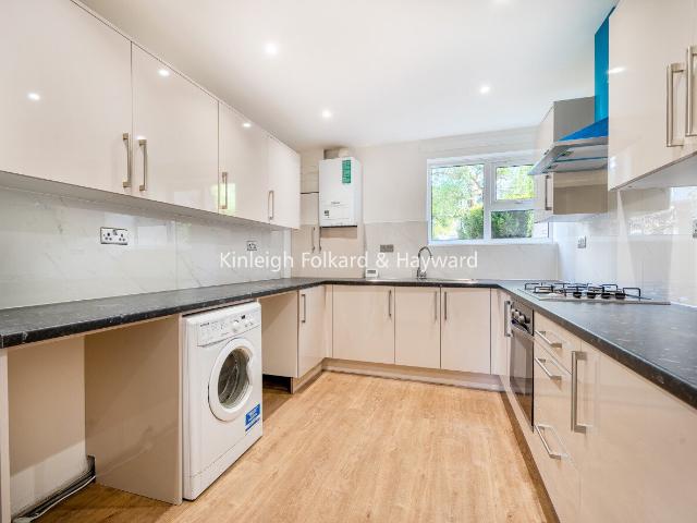 apartment to rent in St. Clairs Road, Croydon, CR0